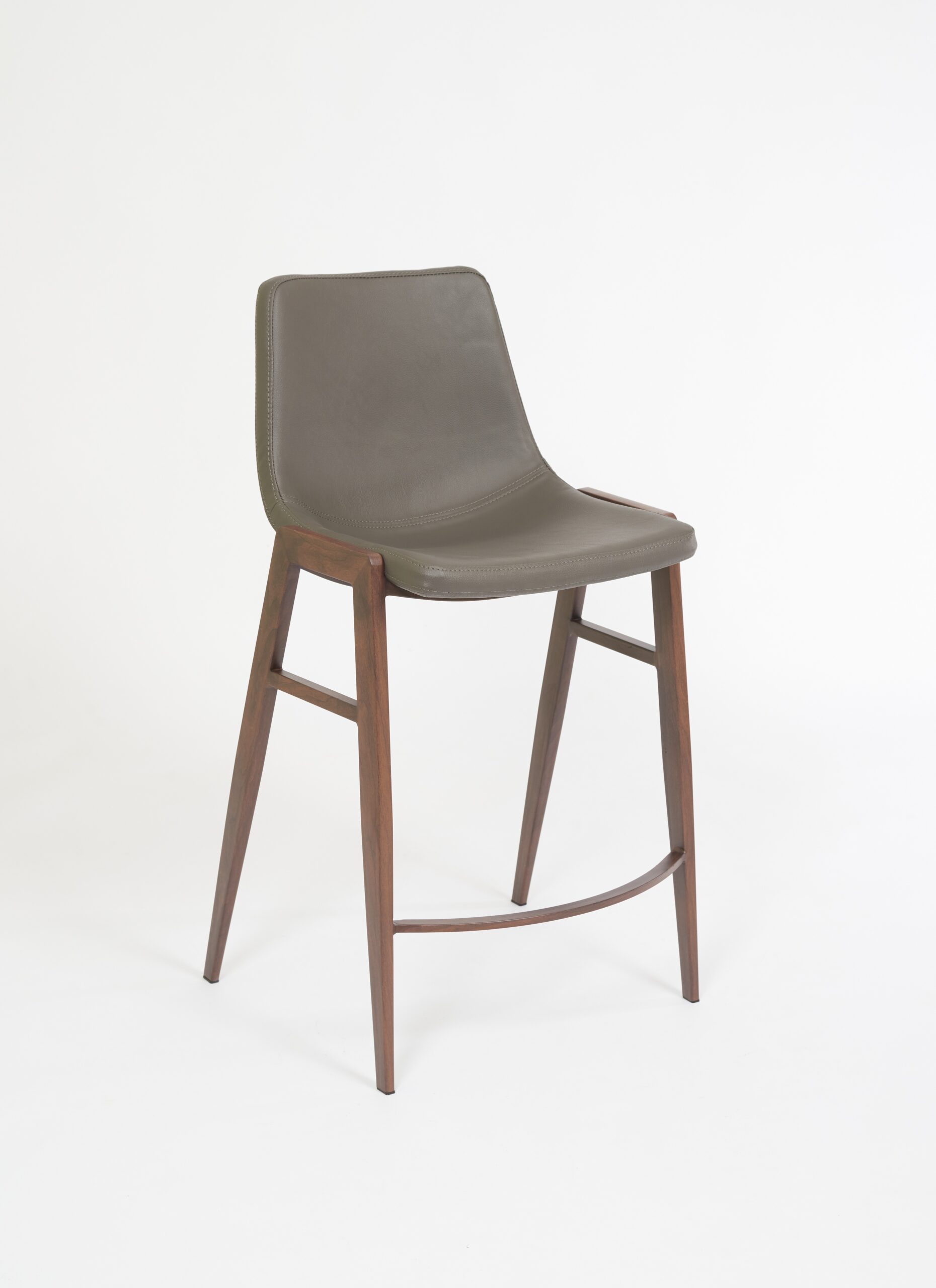 Moon Stool – L'il Stoolhouse